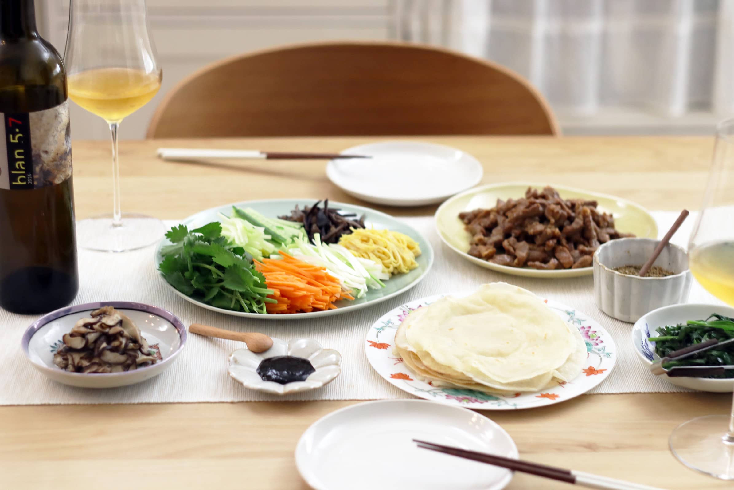 【立春】好きな具材を選んで巻いて 中華風クレープ 春餅【二十四節気の料理レシピ】 – 旅のあと ふたりのレシピ